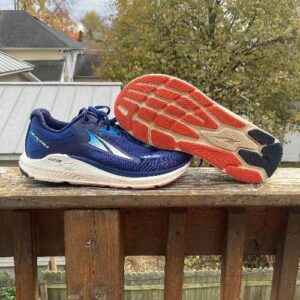 6 Best Shoes For Metatarsal Stress Fracture For Fast Recovery